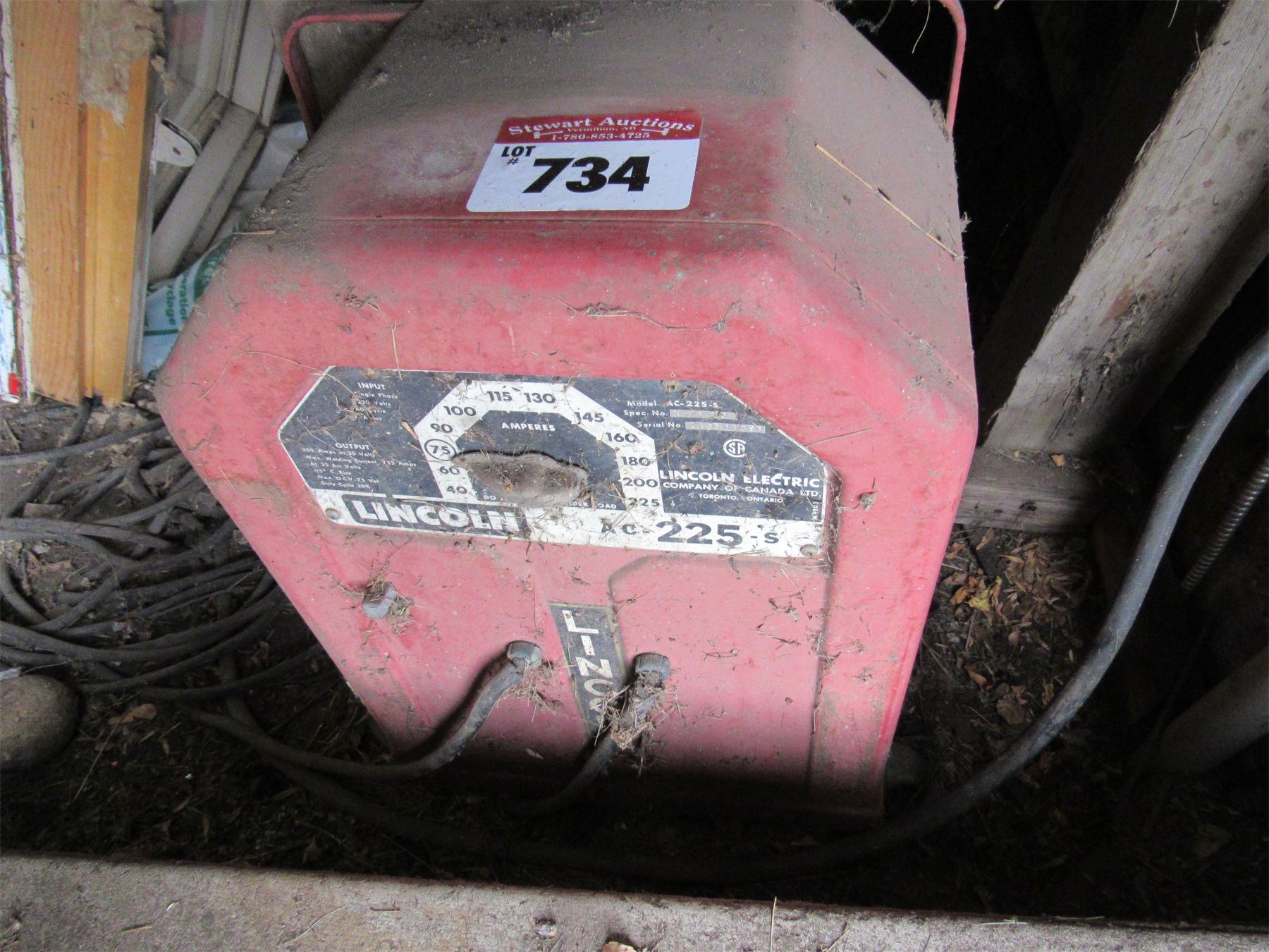 Lincoln Arc Welder - 225 Amp