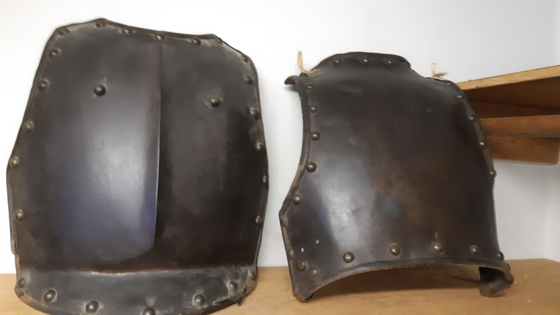 Antique Breast & Back Plate Body Armor B