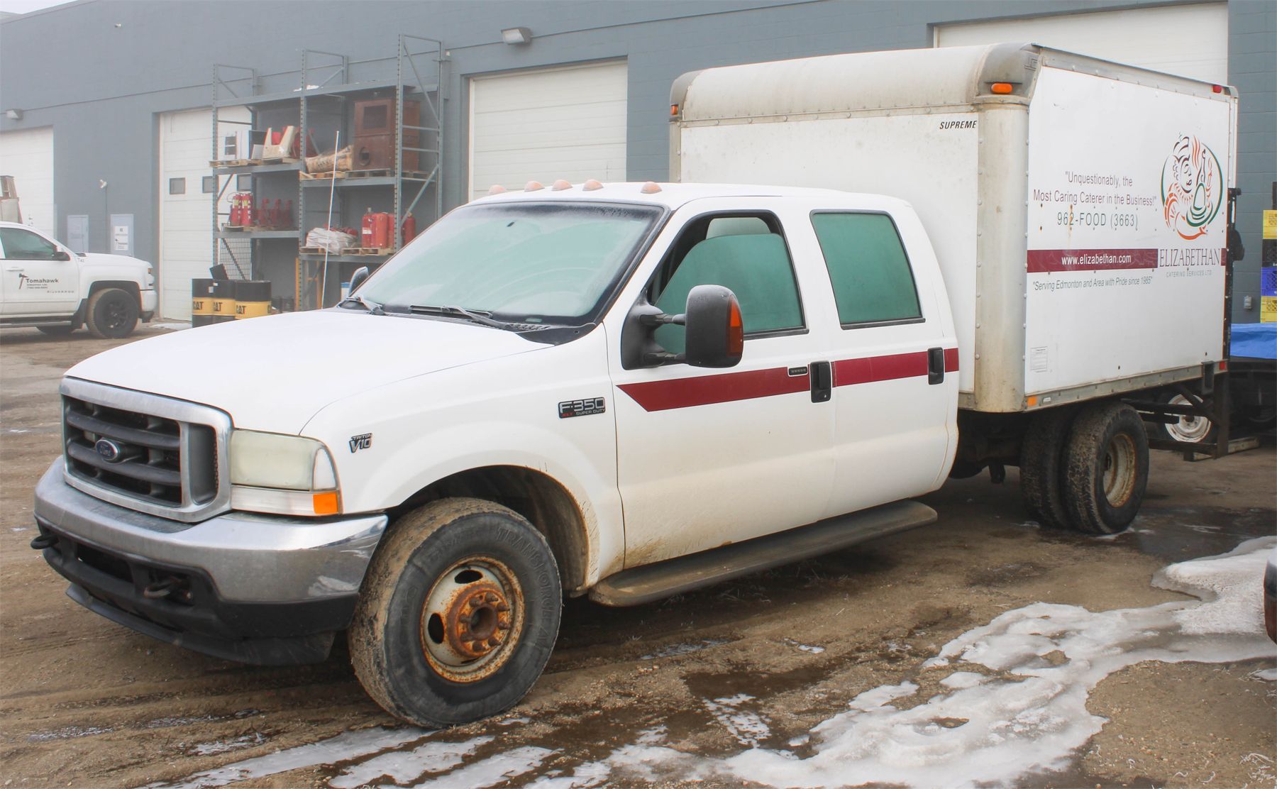 2004 FORD F350 CUTAWAY CUBE TRUCK