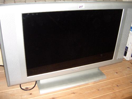 PHILIPS 30PF9946 30" LCD TV