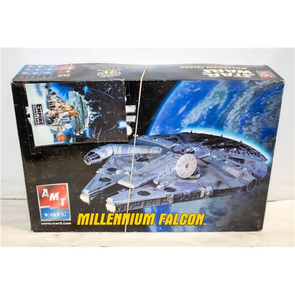 Star Wars Millennium Falcon Model