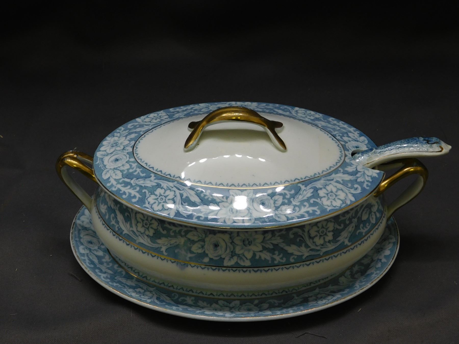 "Henley" Johnson Bros England Porcelain Gravy / Sauce Dish Server with ...
