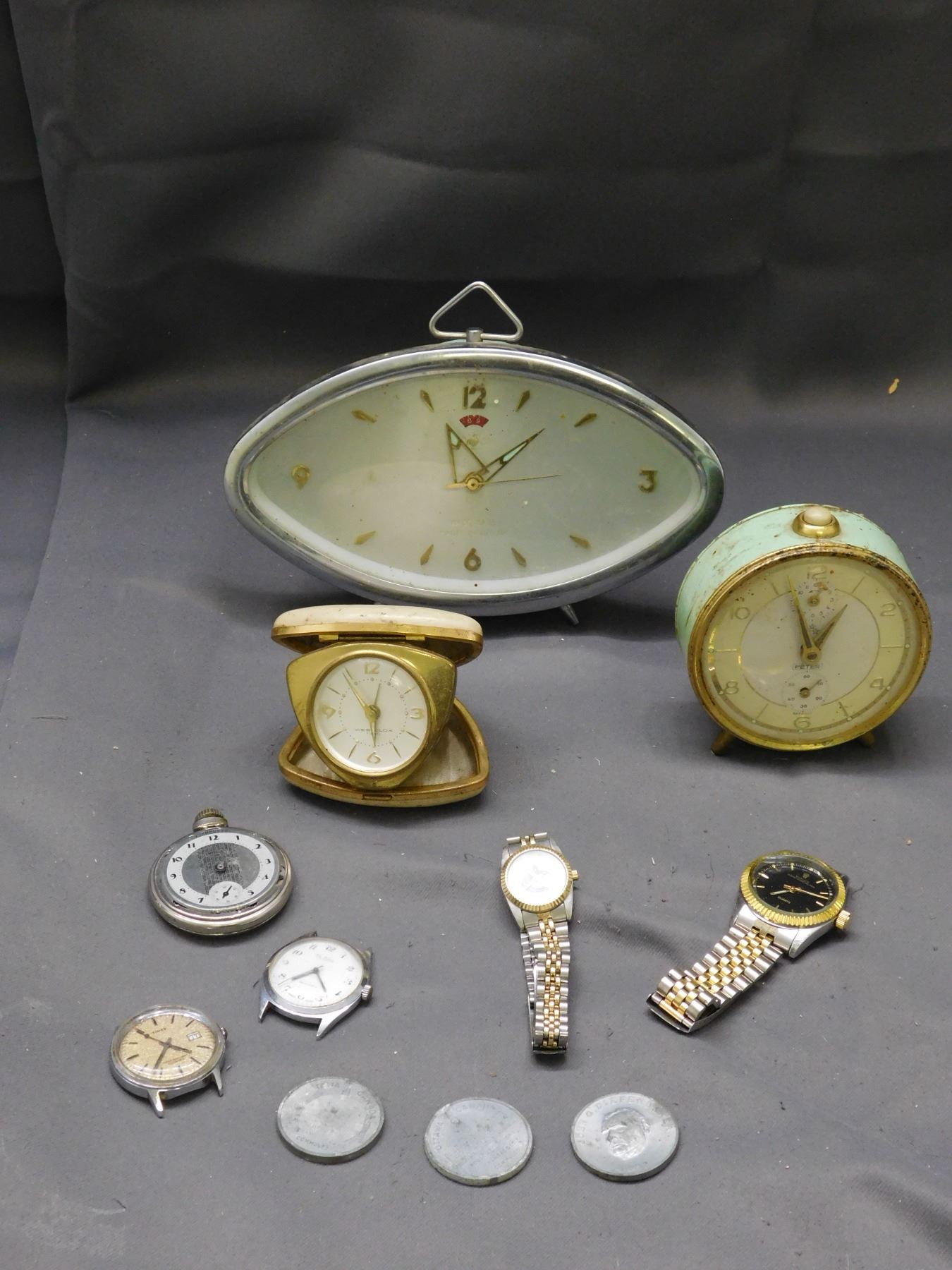 Lot of Assorted Vintage Clocks, Watches, Watch Faces *for parts or repair* 3 Coins
