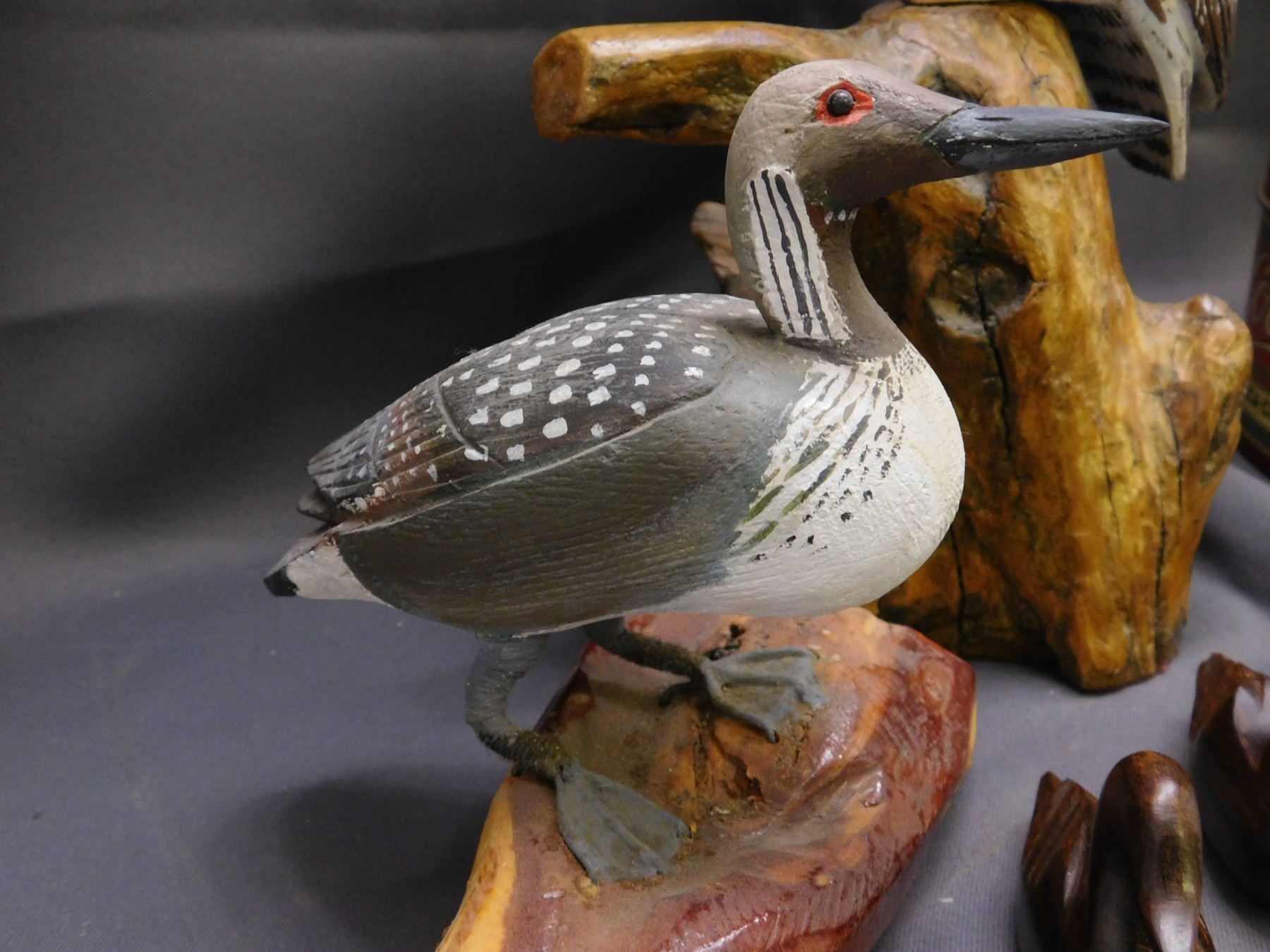 4pcs Wooden Carvings of Birds, Owl & Loon Mounted on Driftwood, Small ...