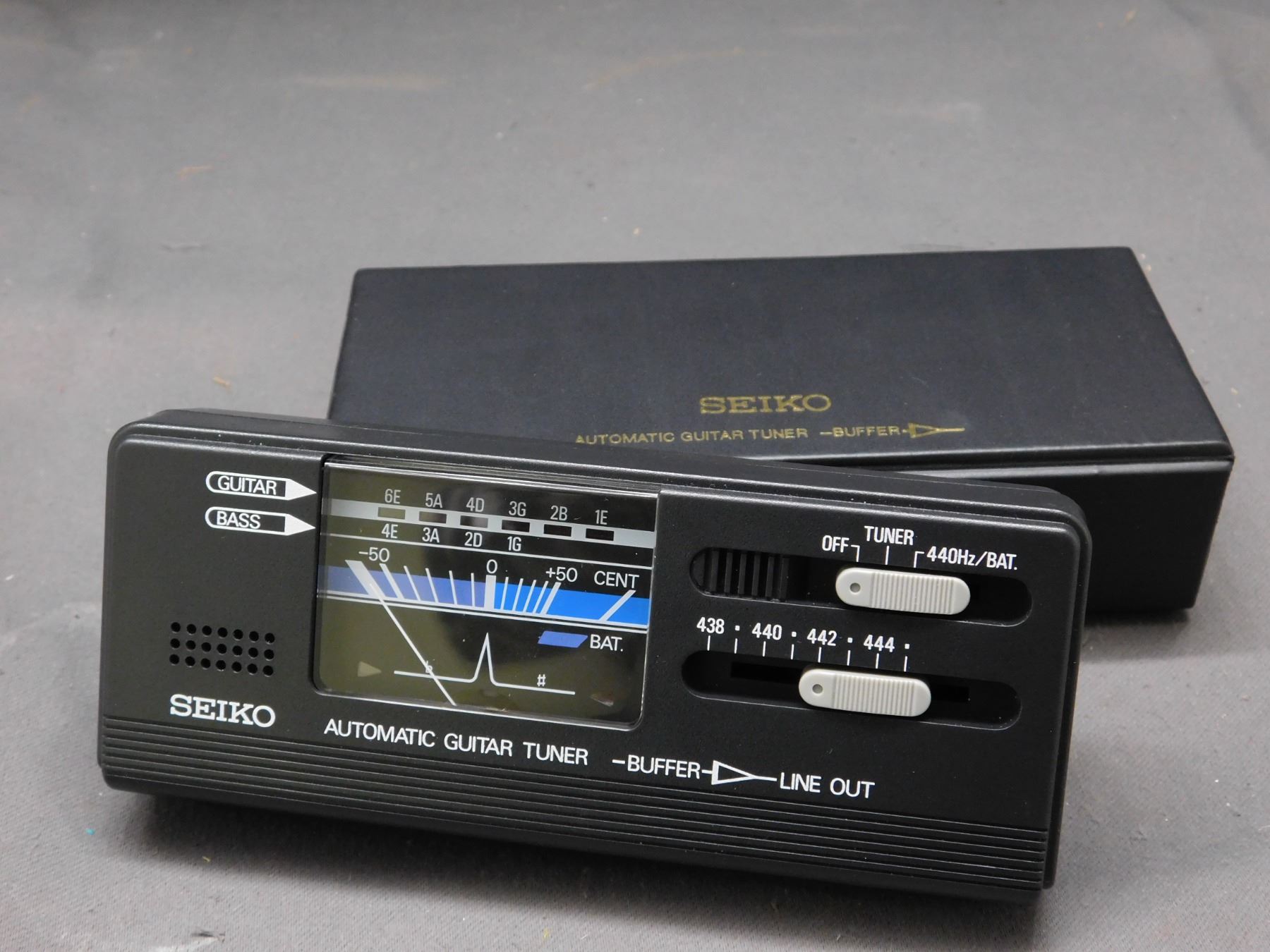 Vintage (1980s) Seiko guitar tuner