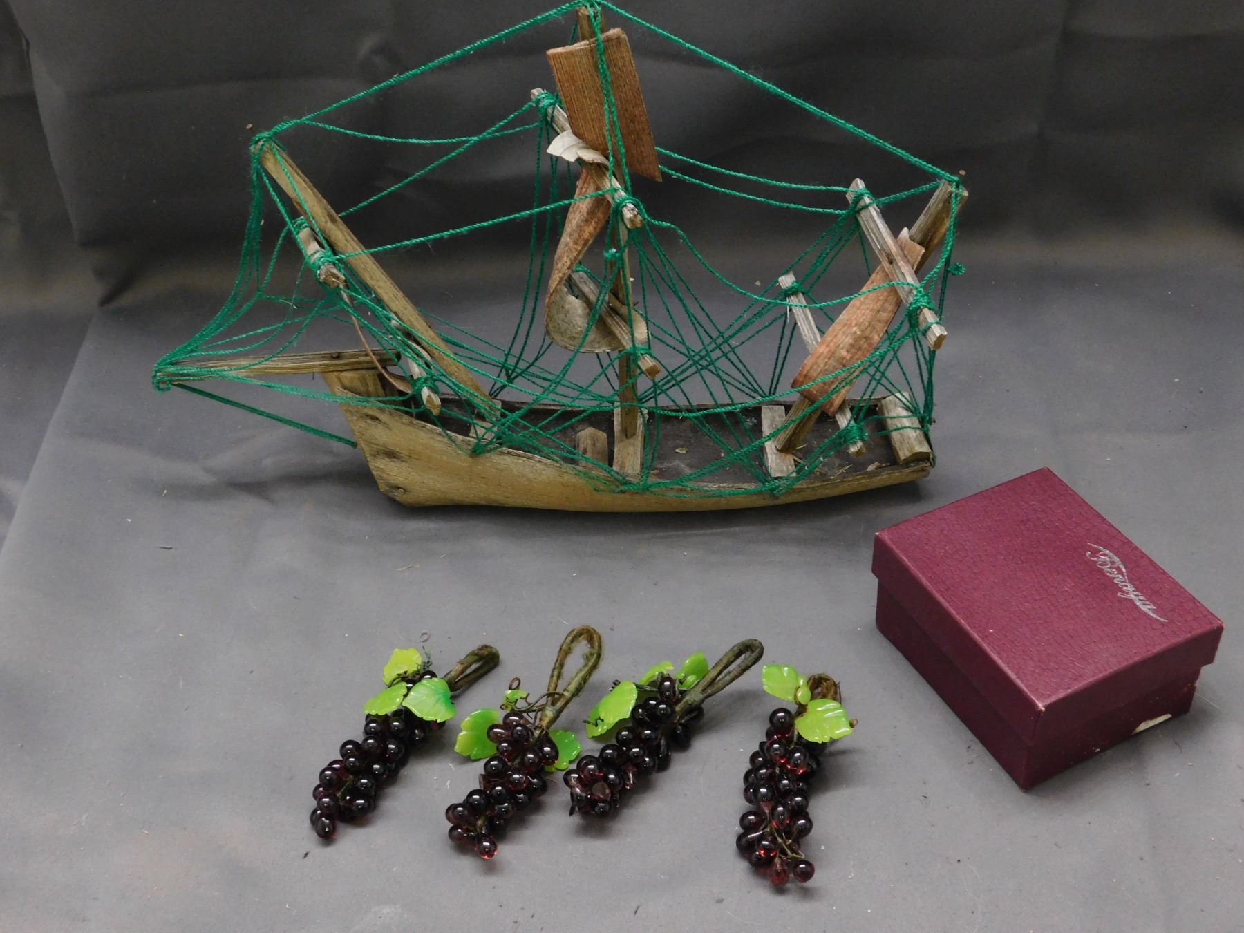 Wooden Hand Made Folk Art Sail Boat & 4pcs Plastic Hanging Grapes ...