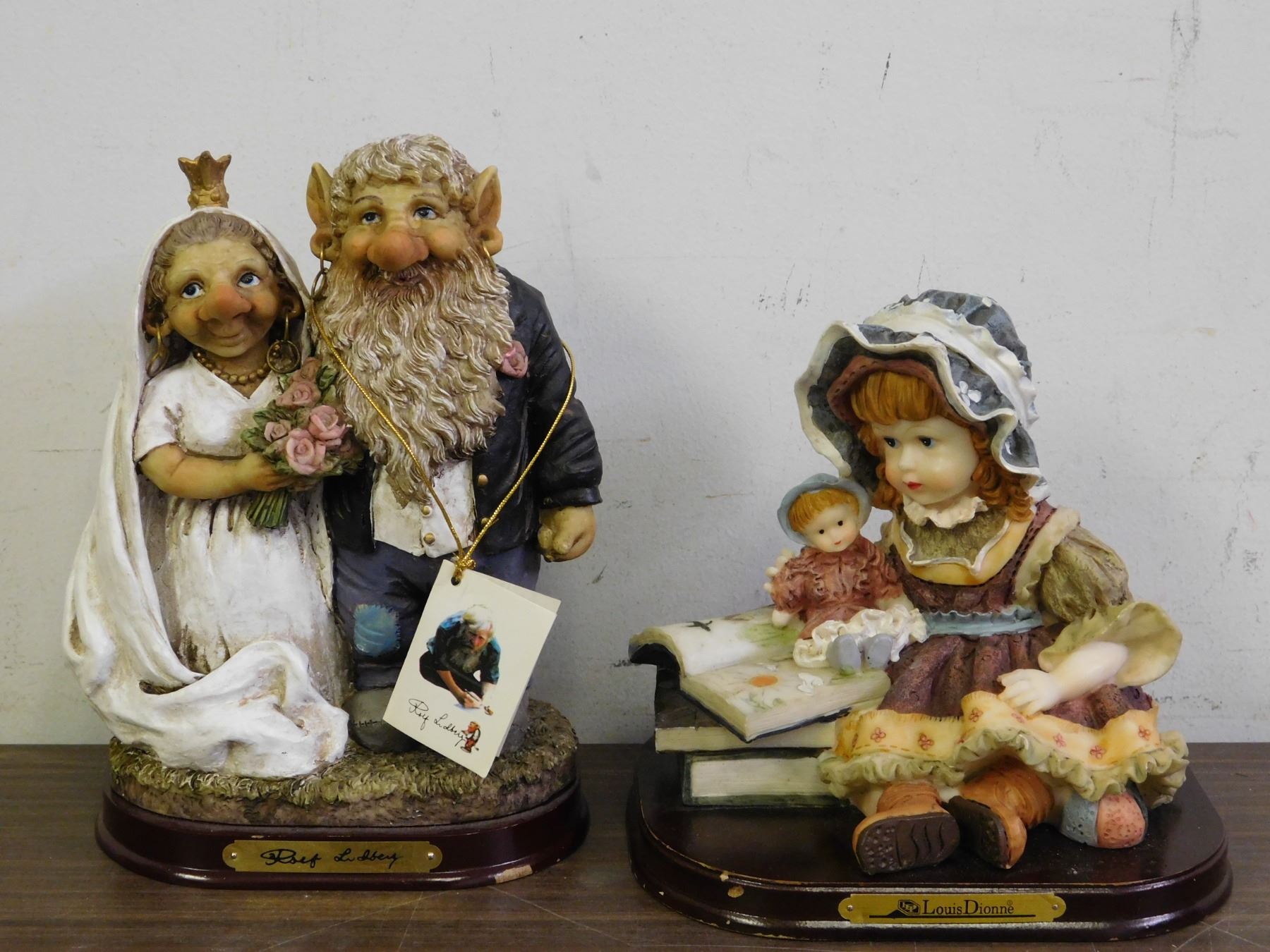 Lot of 2 Figurines Louis Dionne, Married Couple German RBA Trolls