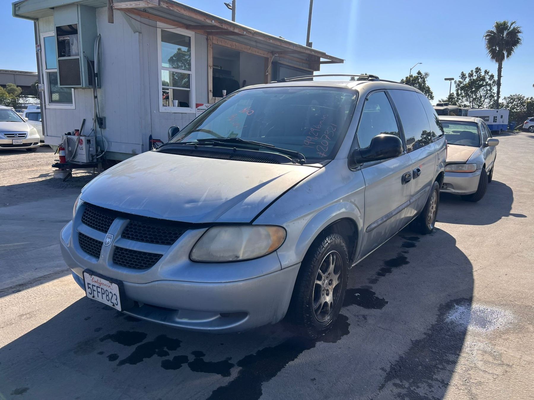 2003 Dodge Caravan