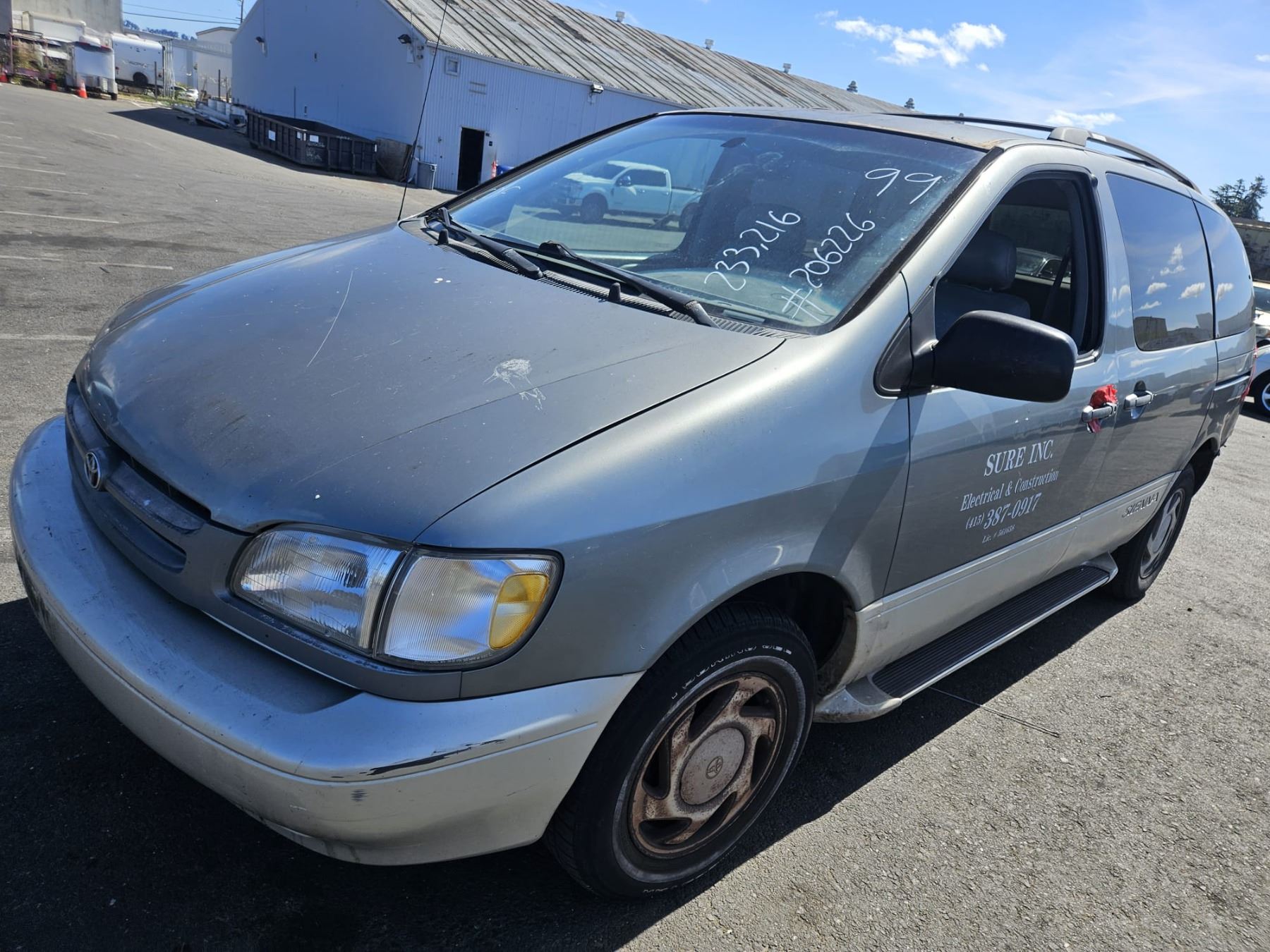 2000 Toyota Sienna