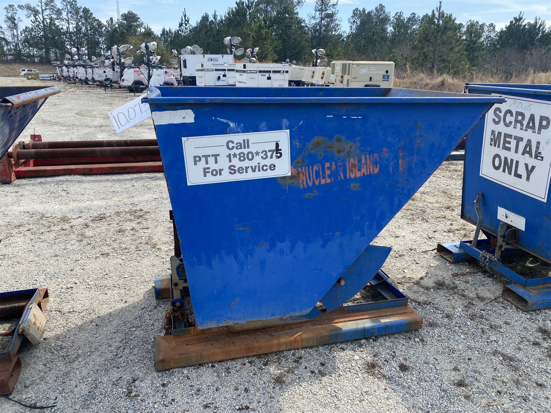 VESTIL D-150 DUMP HOPPER Aggregate Bin / Hopper - Test Site