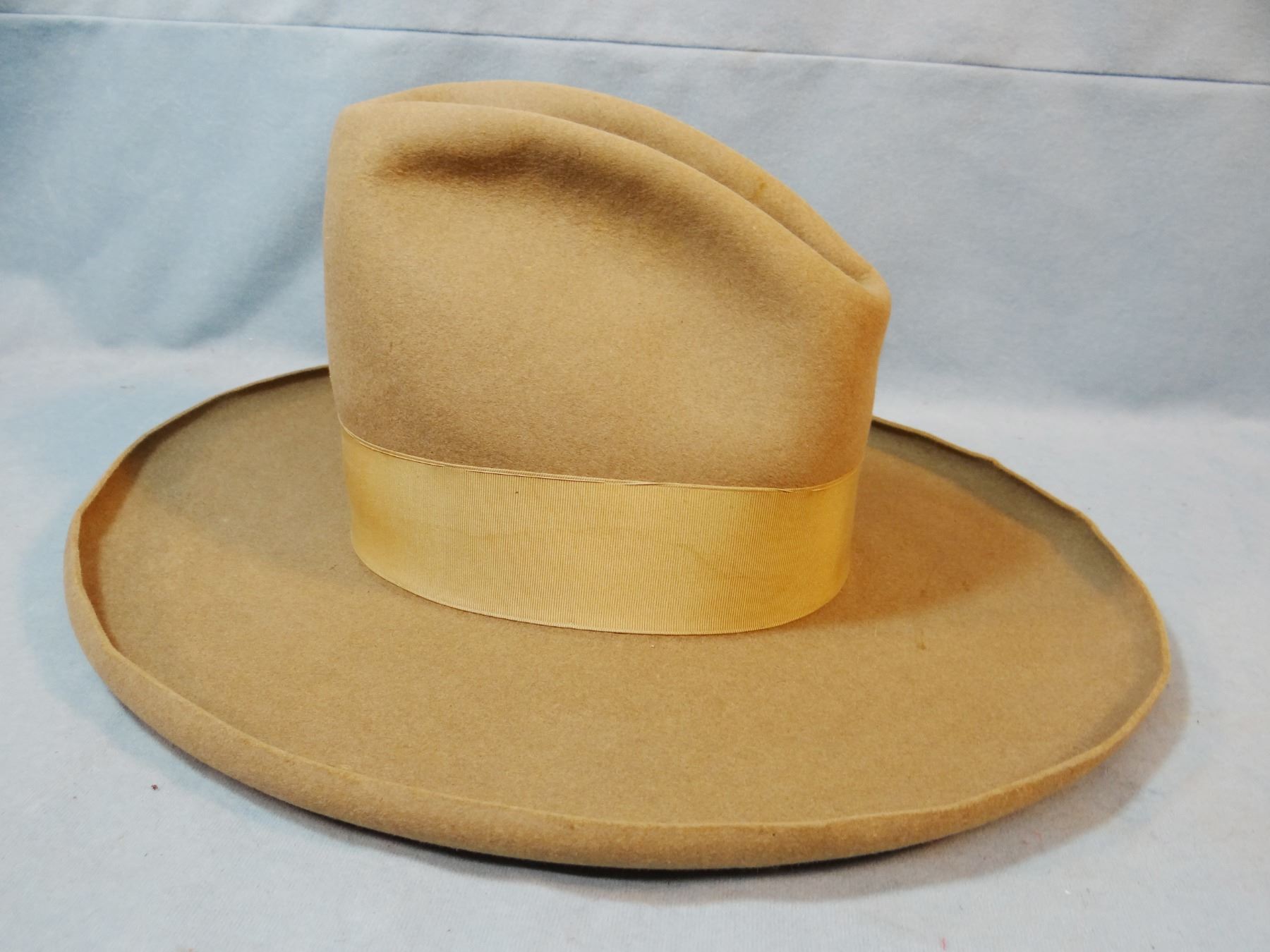 Tom Mix style felt hat, Marathon Hat Co., ca. early 1900's
