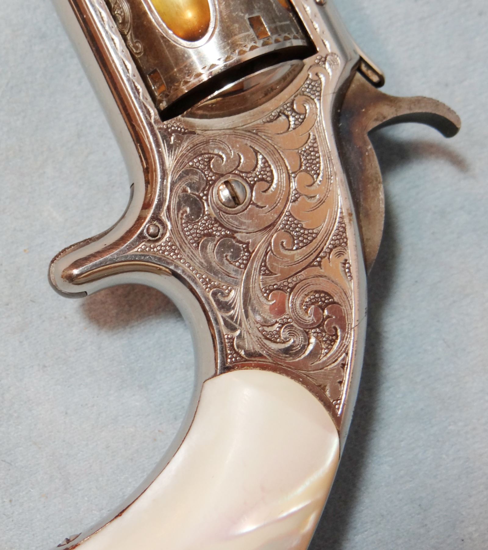 S & W No. 1 « Issue, cal. 32 R. F., gold, silver & nickel finish, punch ...
