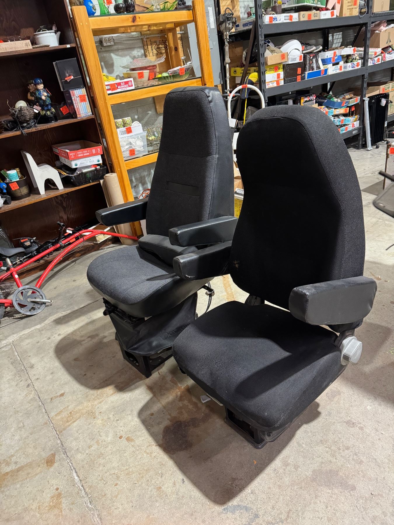 2 air ride seats