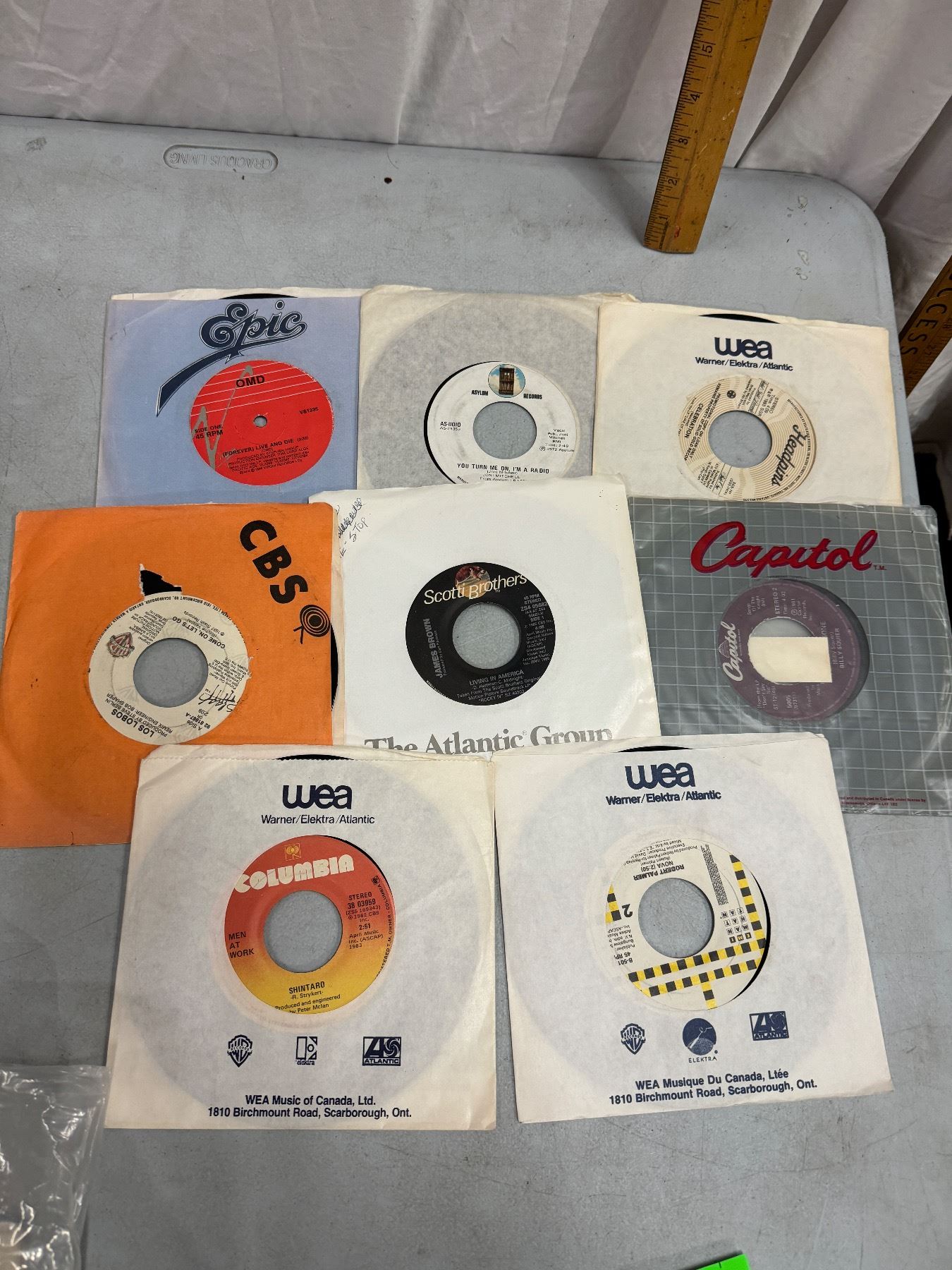 8 records 45's