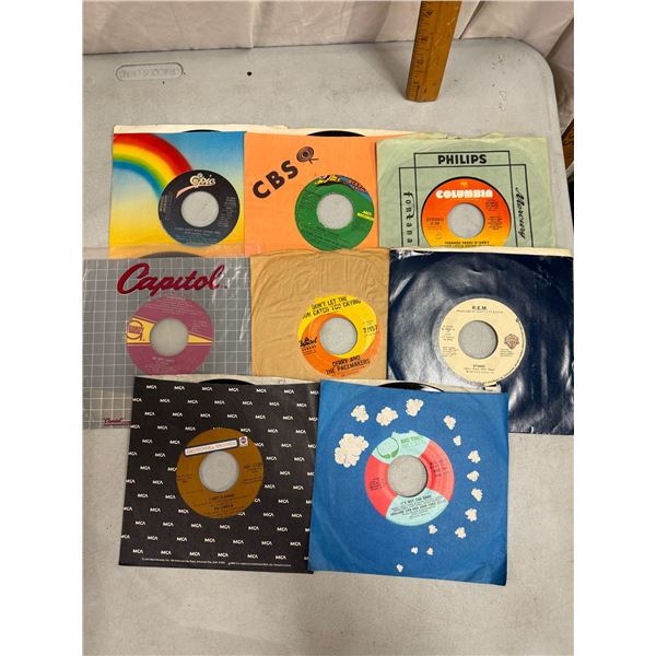 8 records 45's