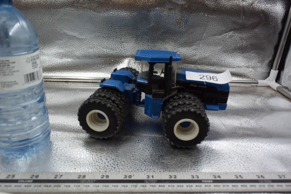 New Holland 9882 Tractor Collectors Edition 1997