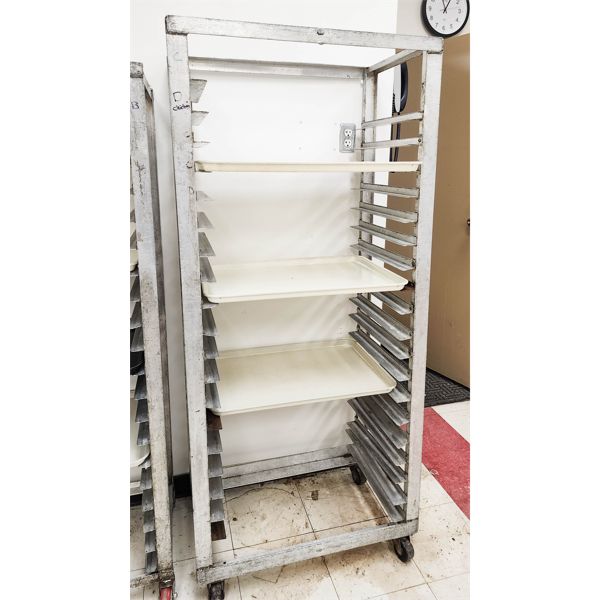 ROLLING BAKING SHEET RACK - 19 SHELVES