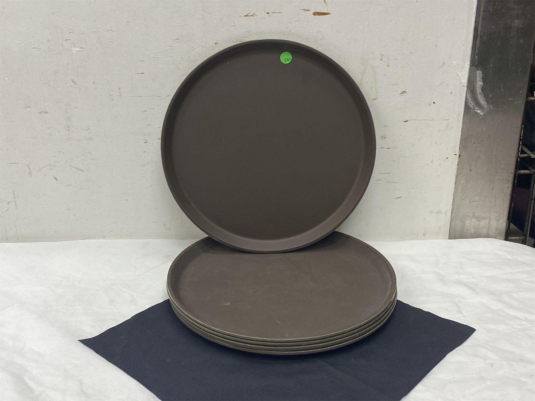 5 CIRCULAR SERVING TRAYS 14"