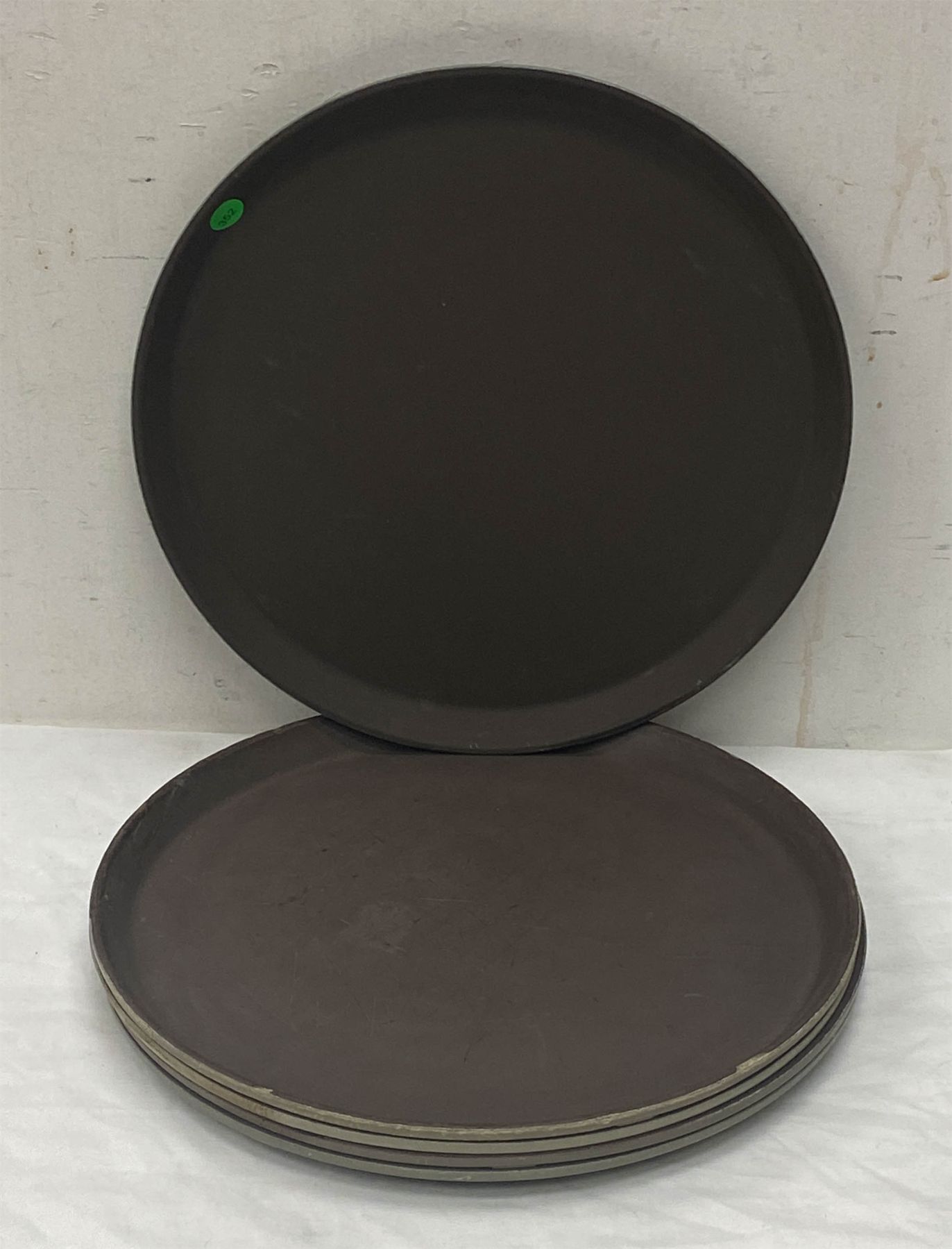 5 CIRCULAR SERVING TRAYS 14"