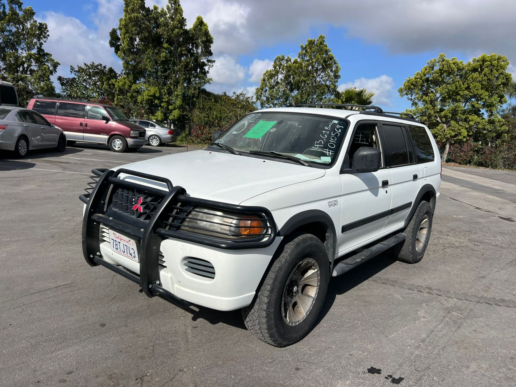 2000 Mitsubishi Montero Sport