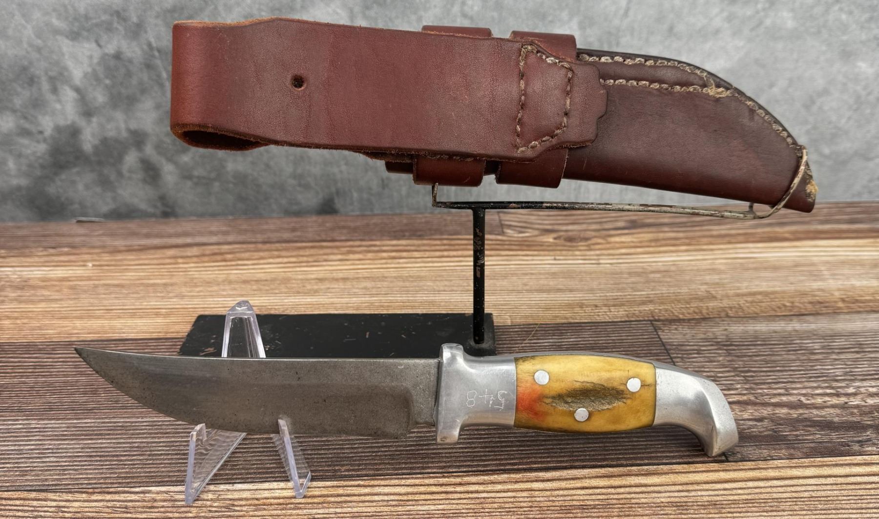 Rudy RH Ruana Bonner Montana Asterix Stamp Knife