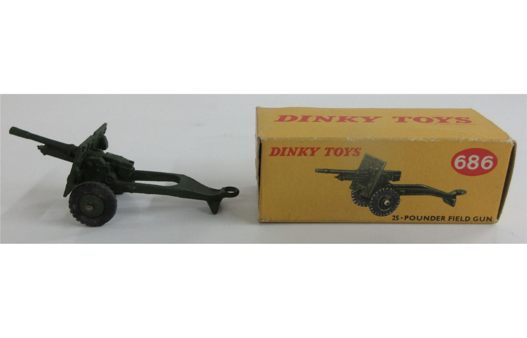 Dinky Toy 25-Pounder Field Gun No. 686 - with box