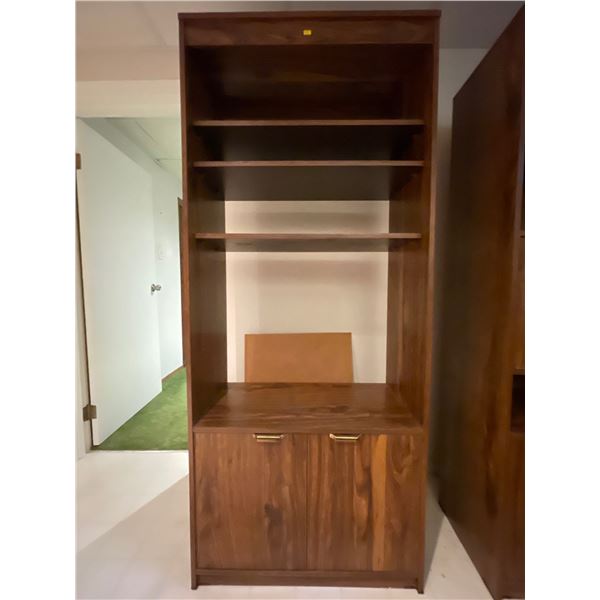 Book Shelf 31l X 16d X 72t Beck Auctions Inc