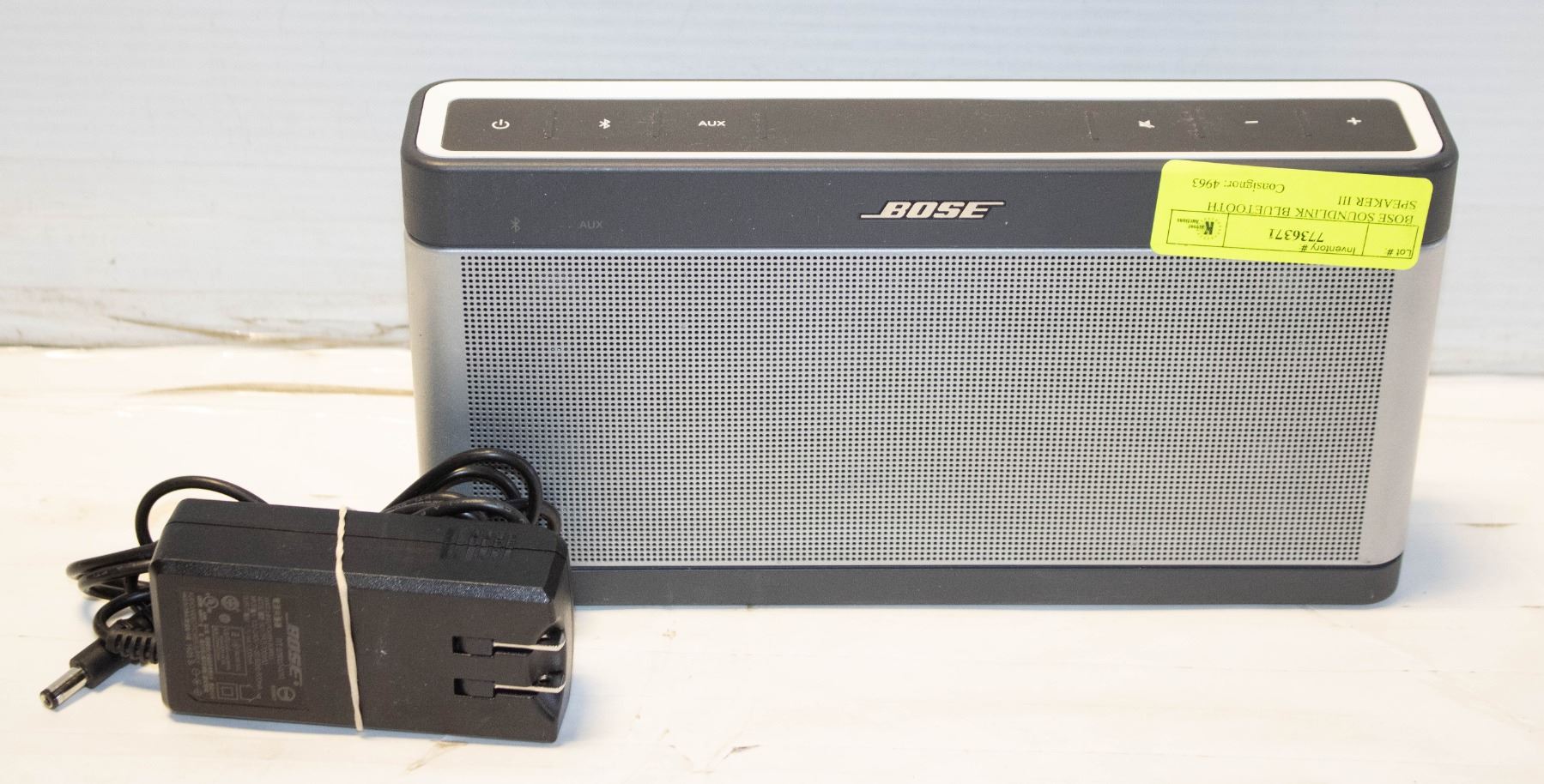 BOSE SOUNDLINK BLUETOOTH SPEAKER III