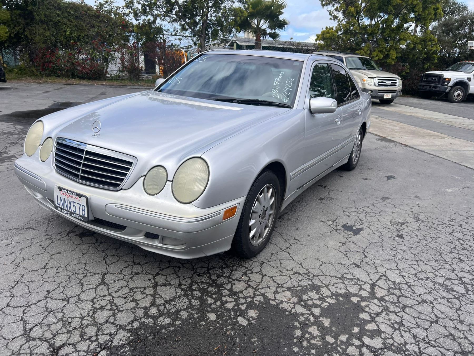 2001 Mercedes-Benz E-Class E 320