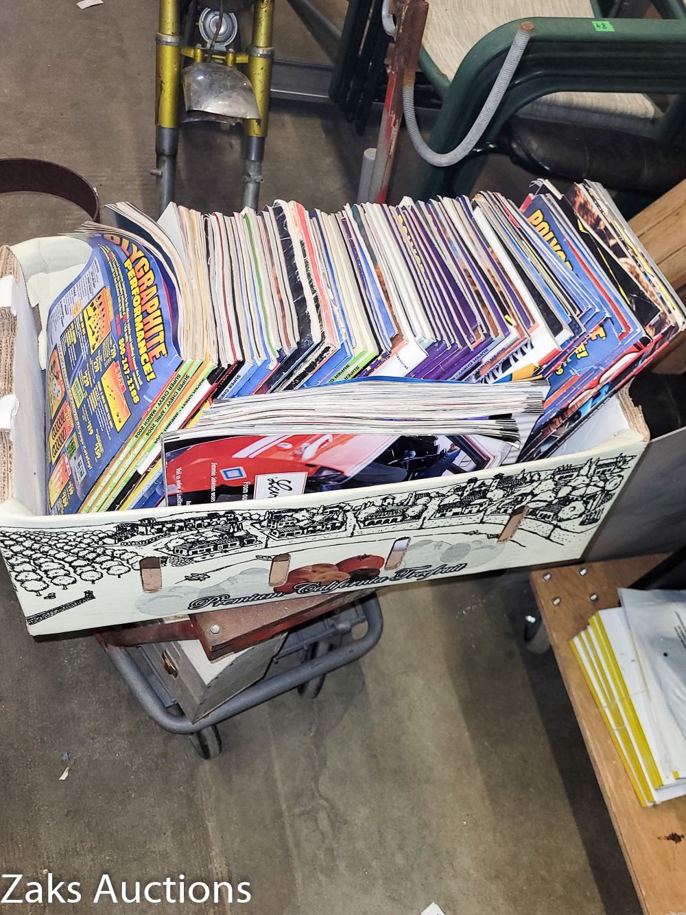 Box of Estate Hot Rod, Muscle Car + Magazines