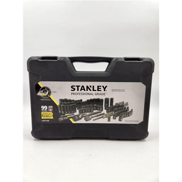Complete Stanley Professional Grade 99pc Socket and Ratchet Set