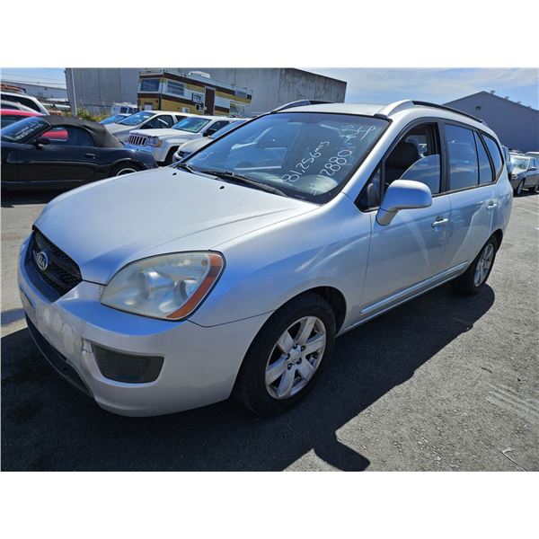 2007 Kia Rondo