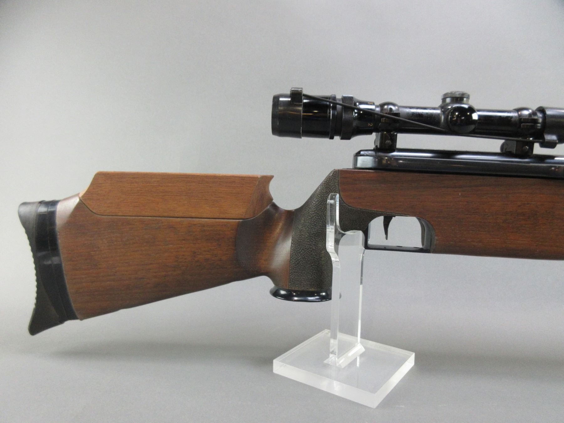 Feinwerkbau Model 300 Air Rifle- .177- Bushnell 1.5 X 4.5 Scope- Very ...