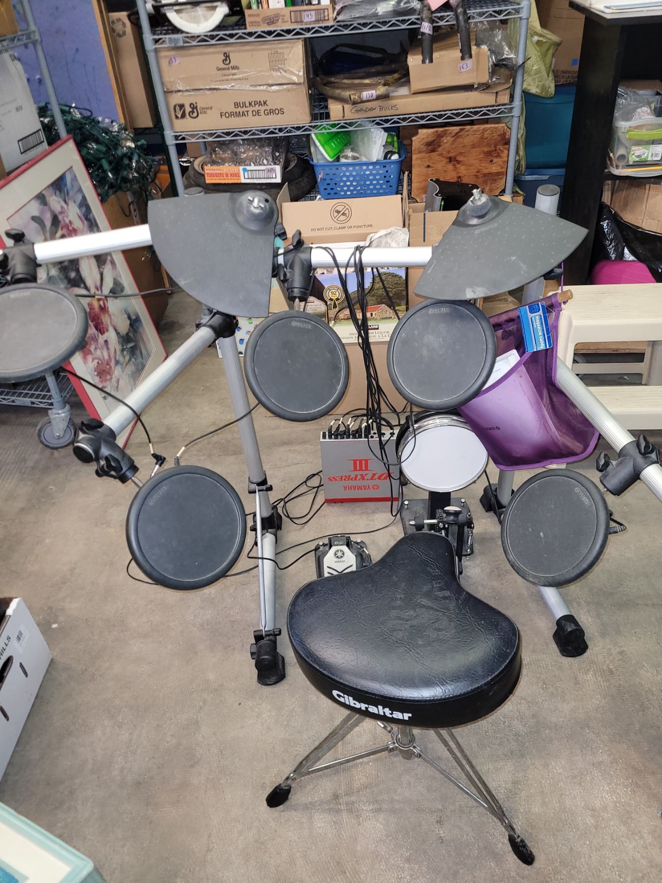 Electric Professional Yamaha Drum Kit w/ Yamaha Amp Yamaha Pedal, Stool