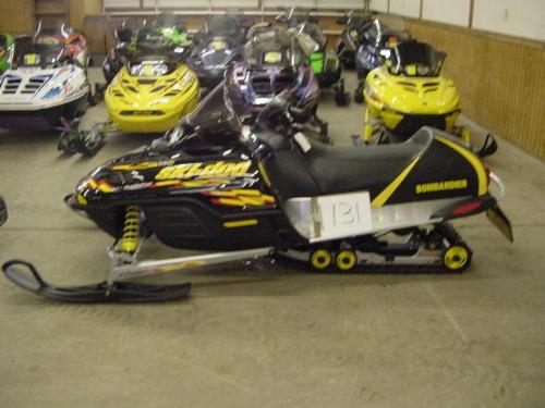 2004 Ski Doo MXZ 380