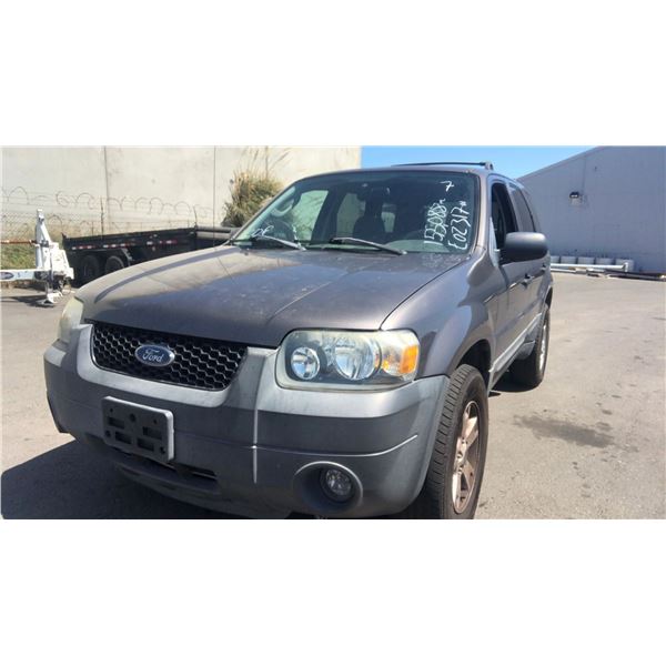 2005 Ford Escape