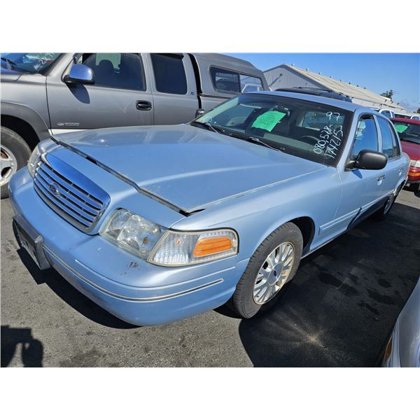 2003 Ford Crown Victoria