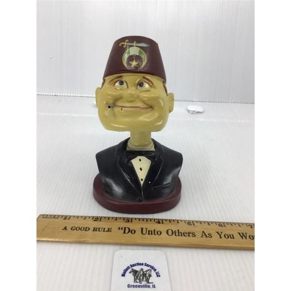 FREE MASON SHRINERS FEZ BOBBLEHEAD NODDER SMOKING