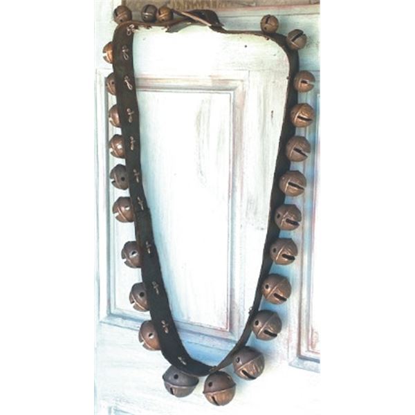 large string of horse drawn body bells