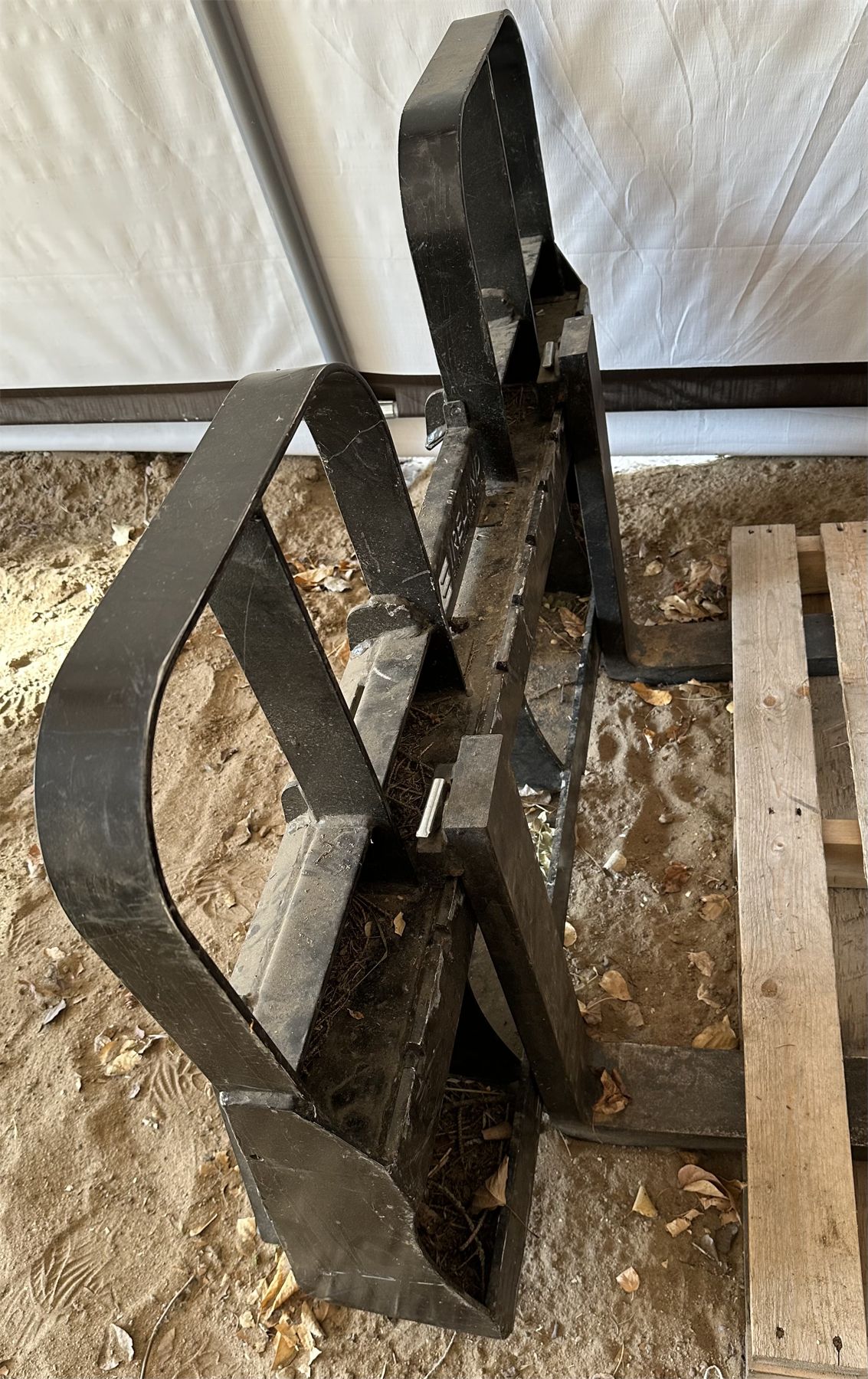 Quick Attach Bucket Forks - 2020, fits Skid steer.