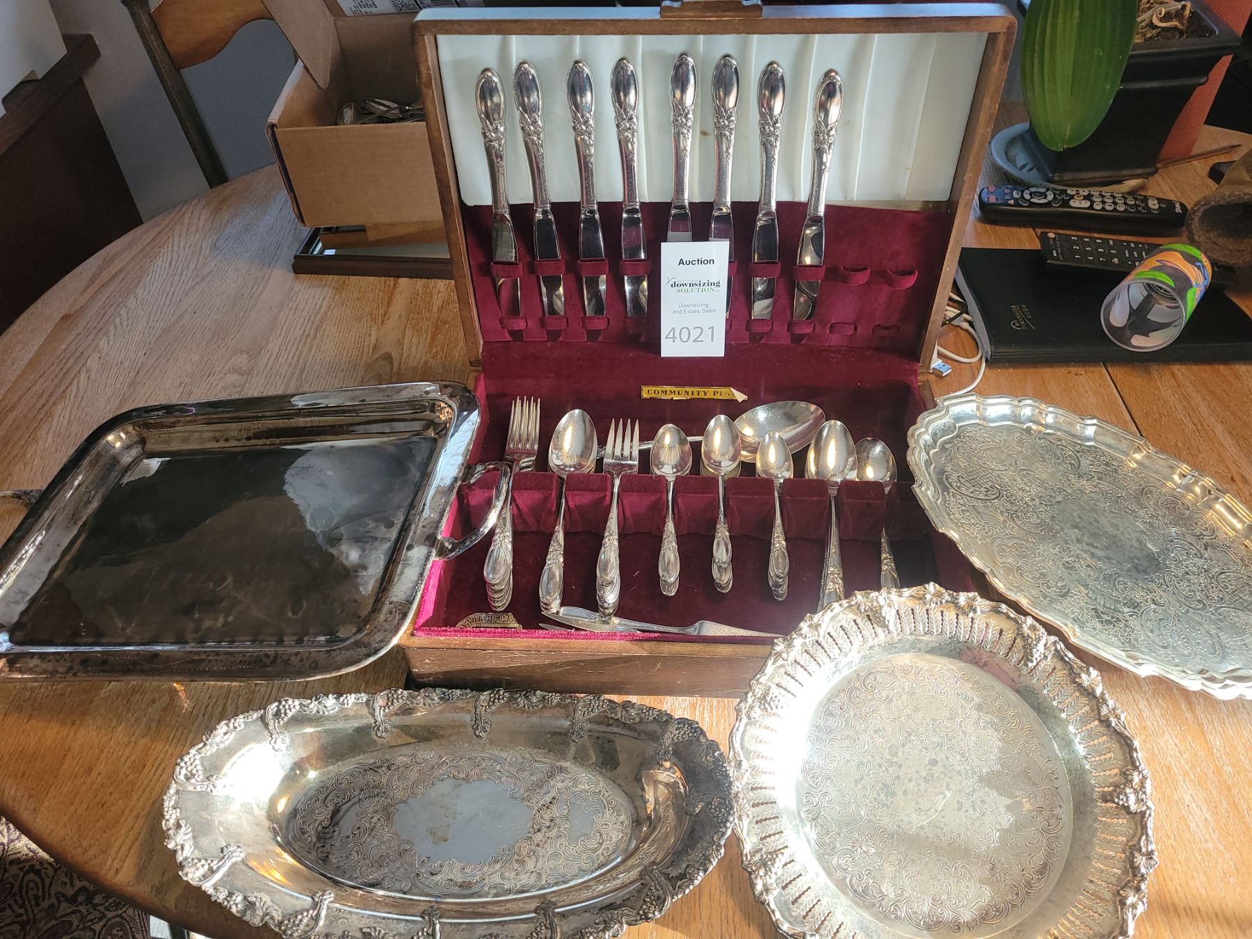 Oneida Community Plate White OrchidCat A