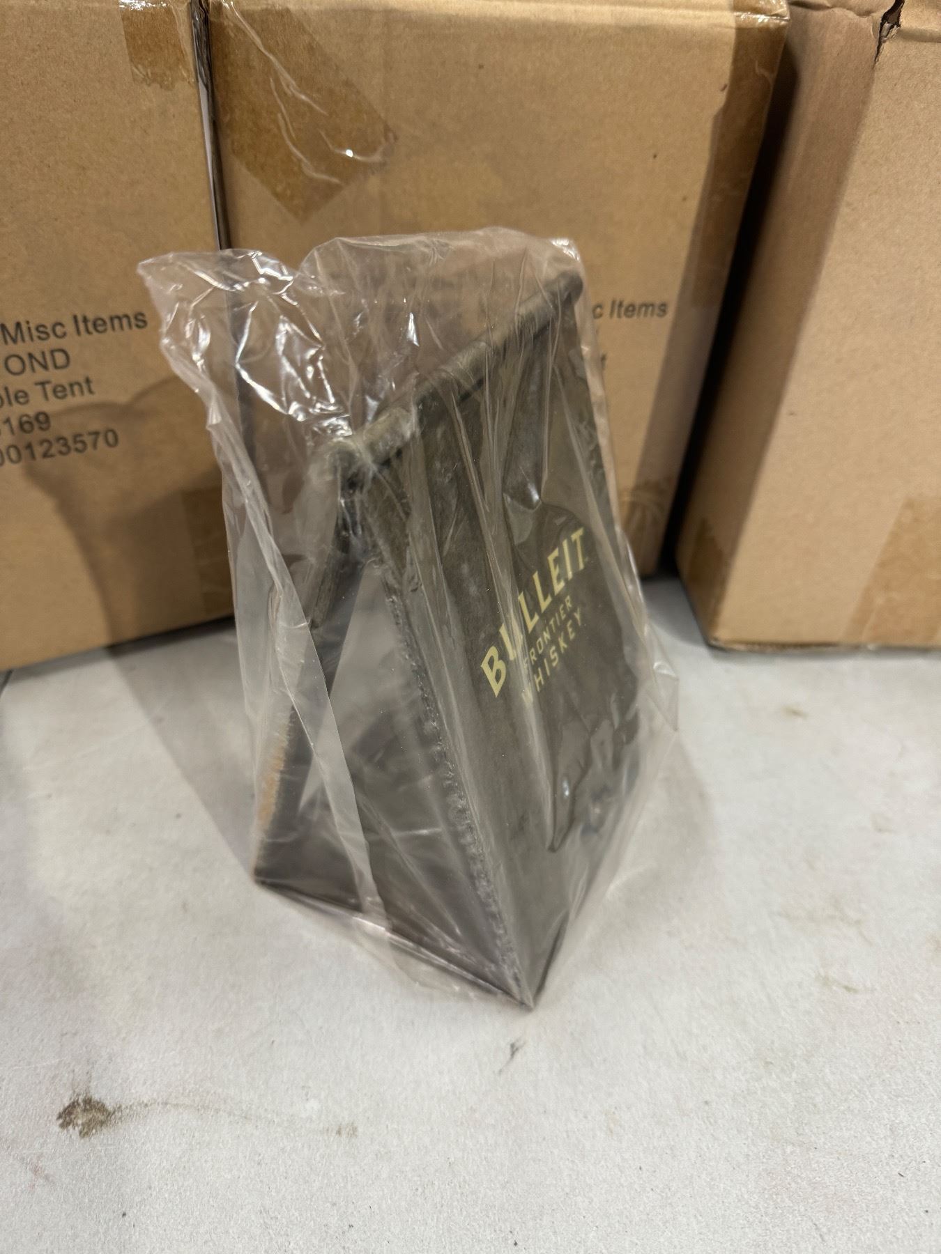 5 New metal table tents