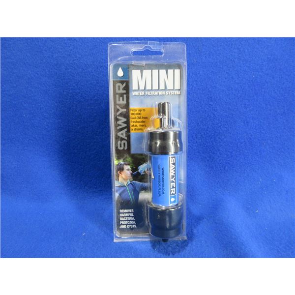 New Sawyer Mini Water Filtration System