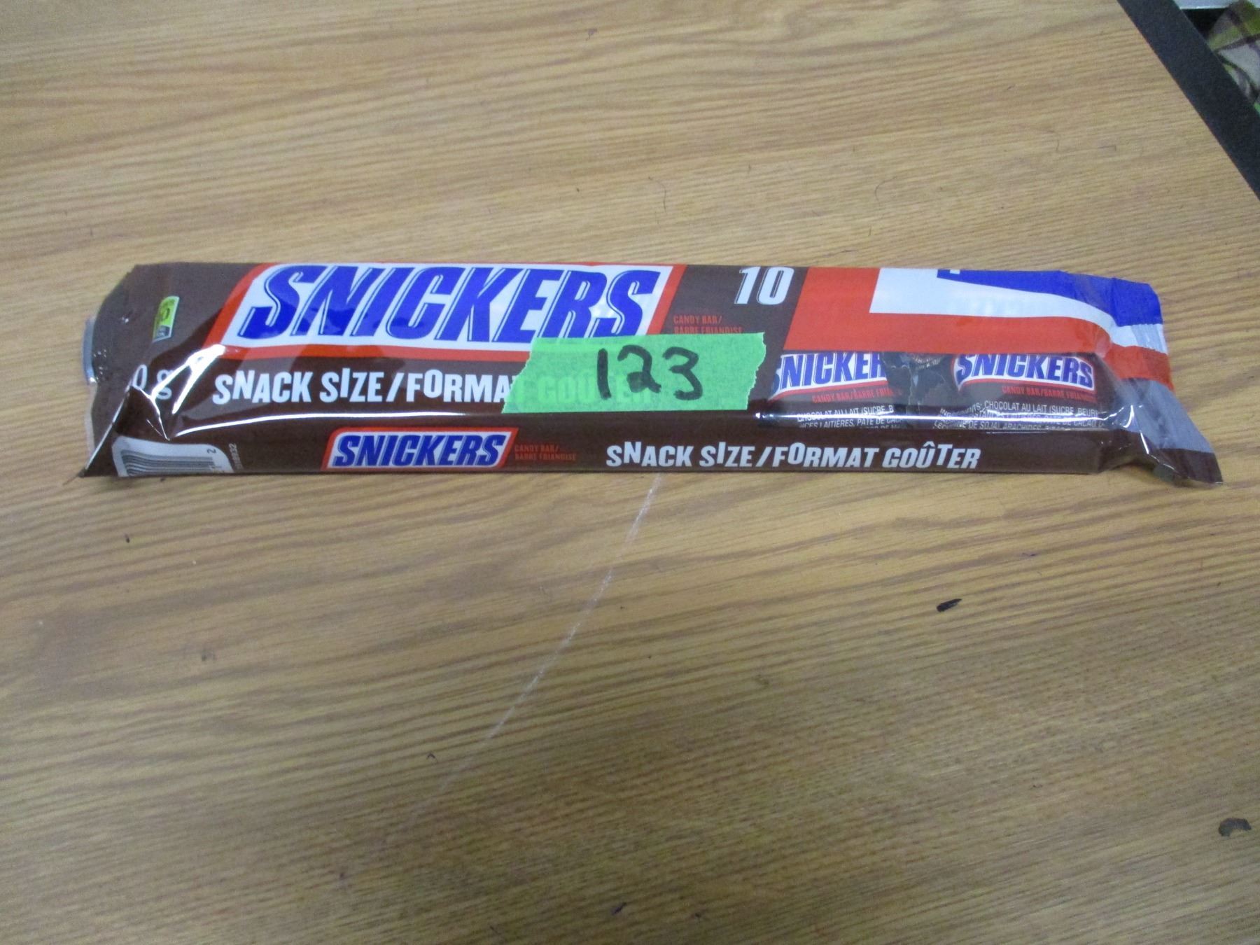 SHELF PULLS (AS IS): SNACK SIZE SNICKERS BARS - PACKAGE