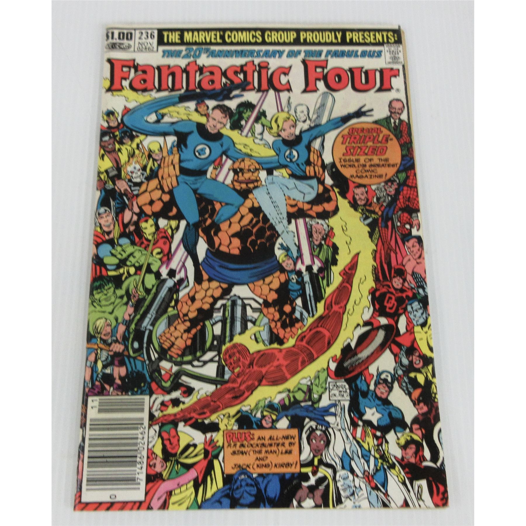 Marvel Comics Fantastic Four Special Triple-Sized Comic No. 236