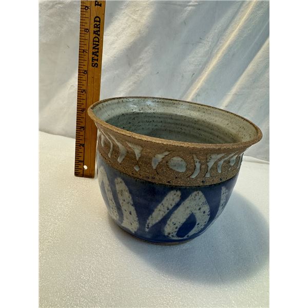 Signed pottery planter rim chipped see pictures