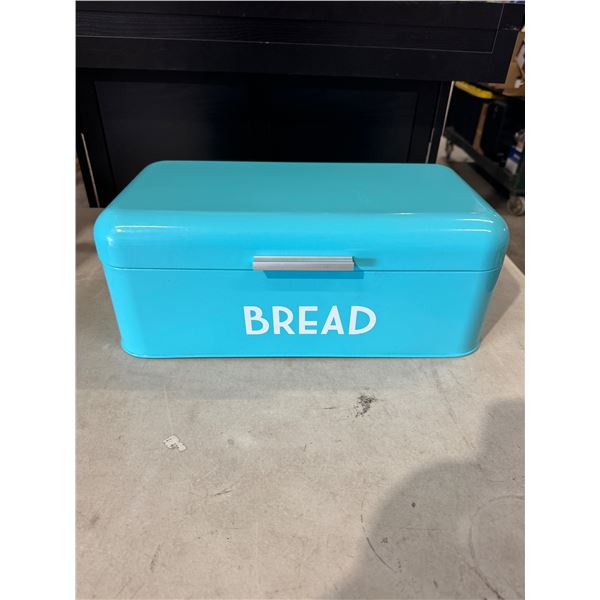 Bread box