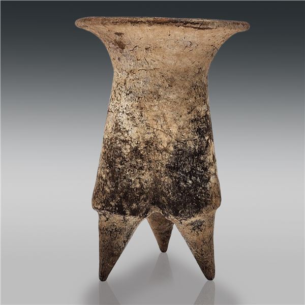 A Fine Form Chinese Neolithic Pottery Vessel Three Legged Tripod Vessel