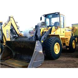 2001 VOLVO L90D WHEEL LOADER