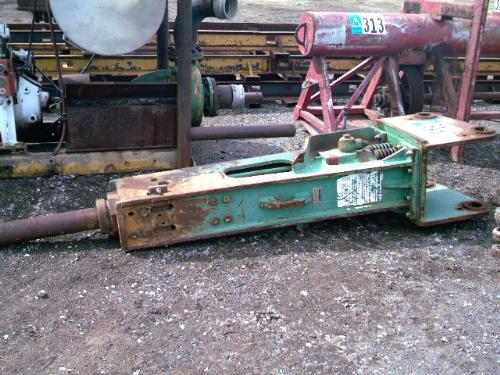 2001 ROCKRAM 775XES HYDRAULIC HAMMER